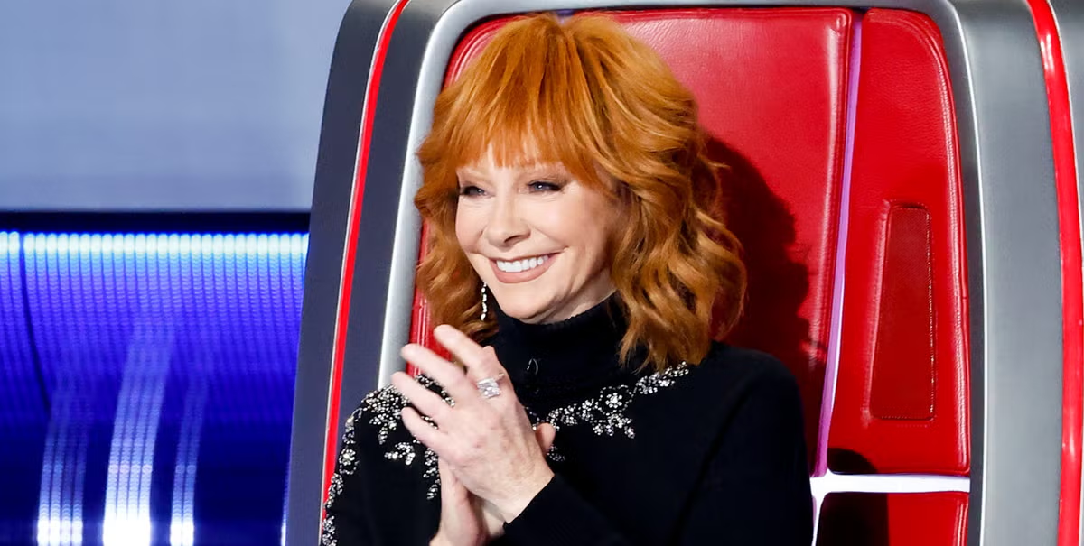 Reba McEntire couldn’t hold back her emotions as she revealed that ...