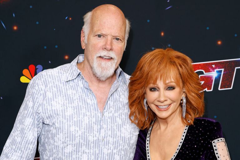 EXCLUSIVE: Reba McEntire "wiped away tears of joy" as she announced she ...
