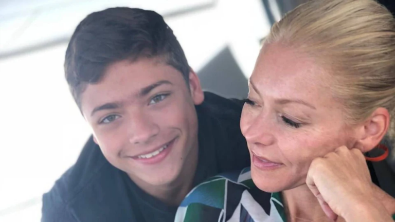 Kelly Ripa's son, Joaquin, made a bold decision that broke family ...
