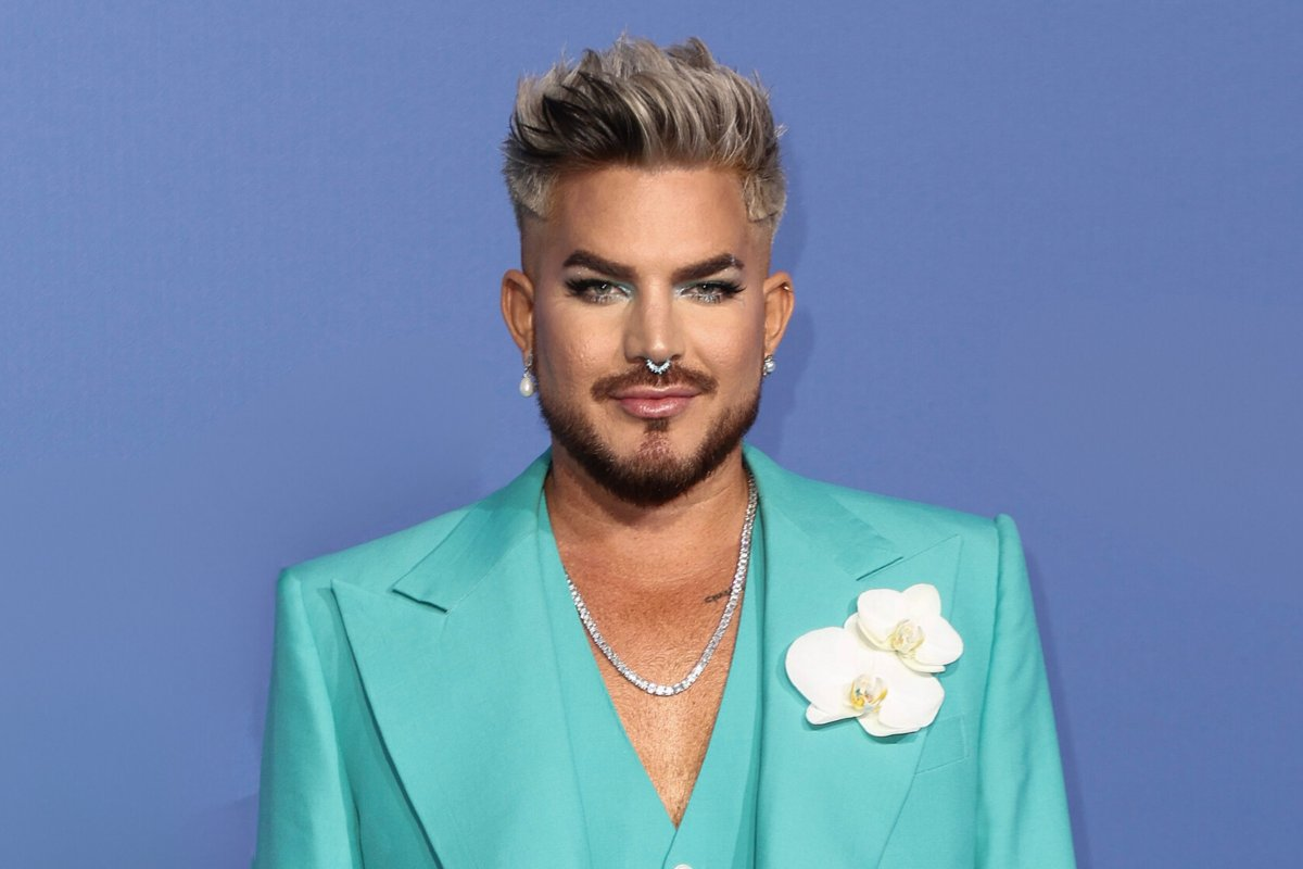 Adam Lambert faces heavy criticism for boldly YELLING at an audience ...
